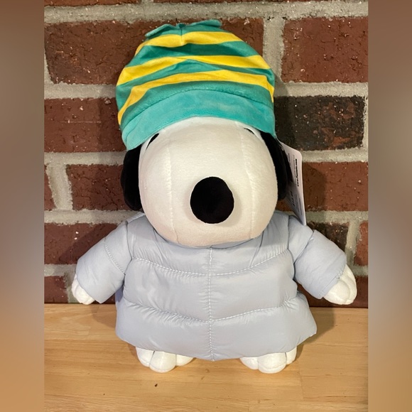 Peanuts | Toys | New With Tags 223 Peanuts Snoopy Puffer Jacket Tiktok ...